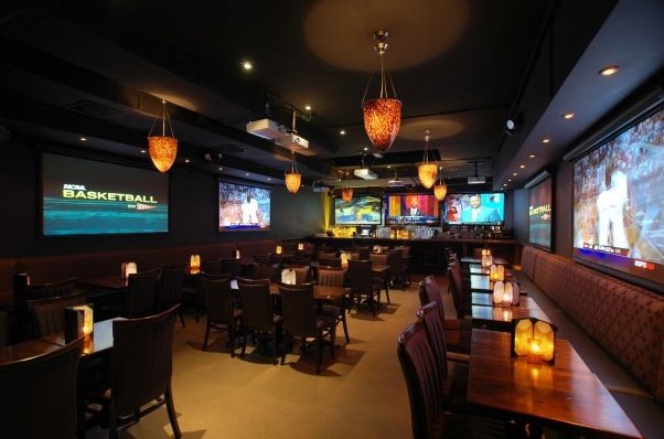 Firefly - MurphGuide: NYC Bar Guide